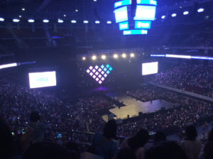 Seventeen Diamond Edge Concert in Manila | Karen Meets World